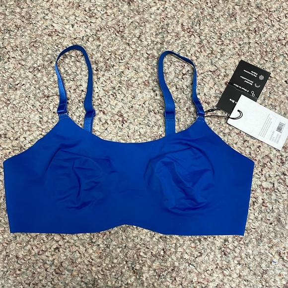 knix | Intimates & Sleepwear | Knix Evolution 8 Way Wear Bra New With ...